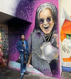 ESTE ES EL MURAL DE OZZY OSBOURNE EN BIRMINGHAM | PyD